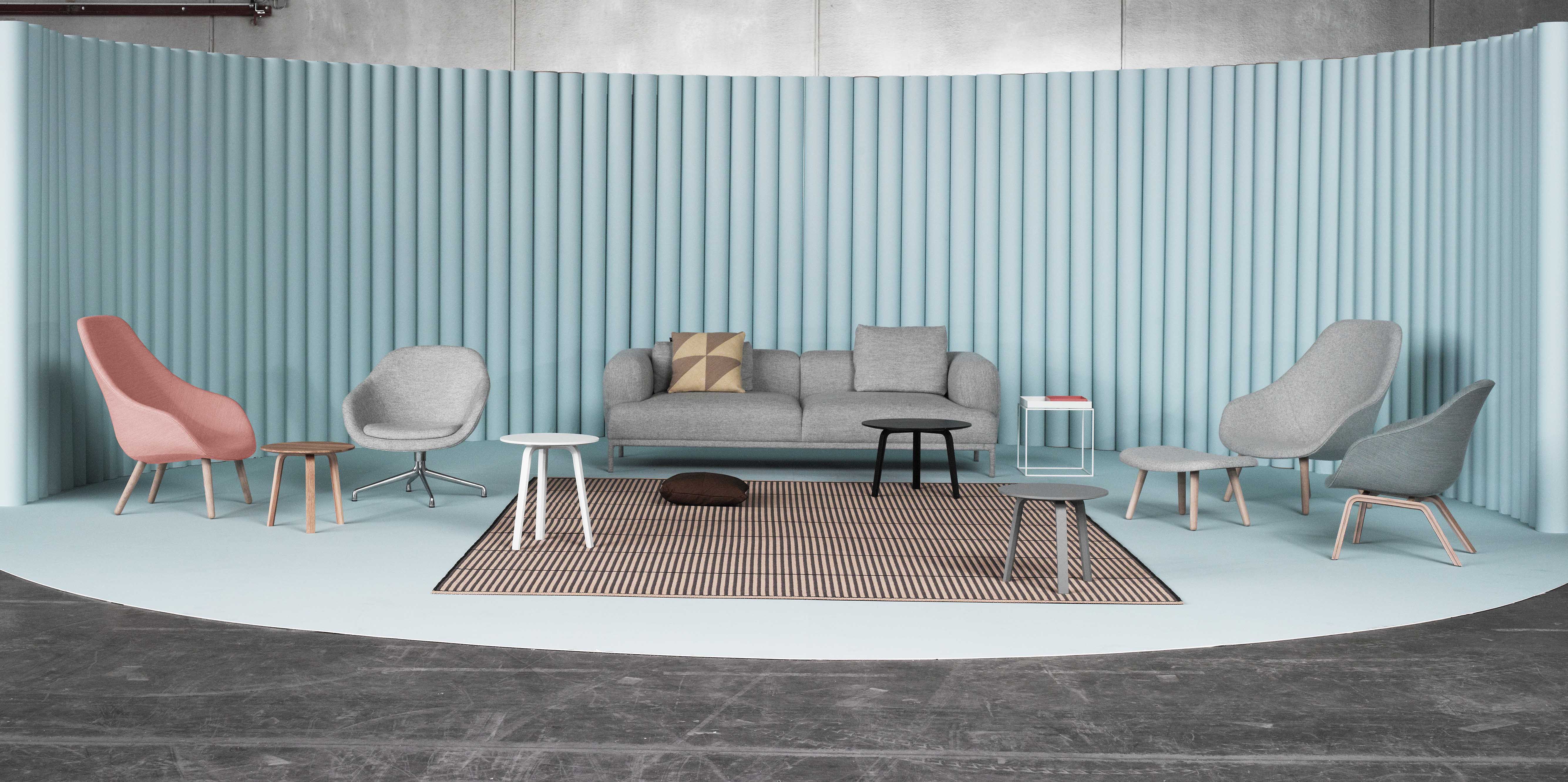 Hay - about a lounge