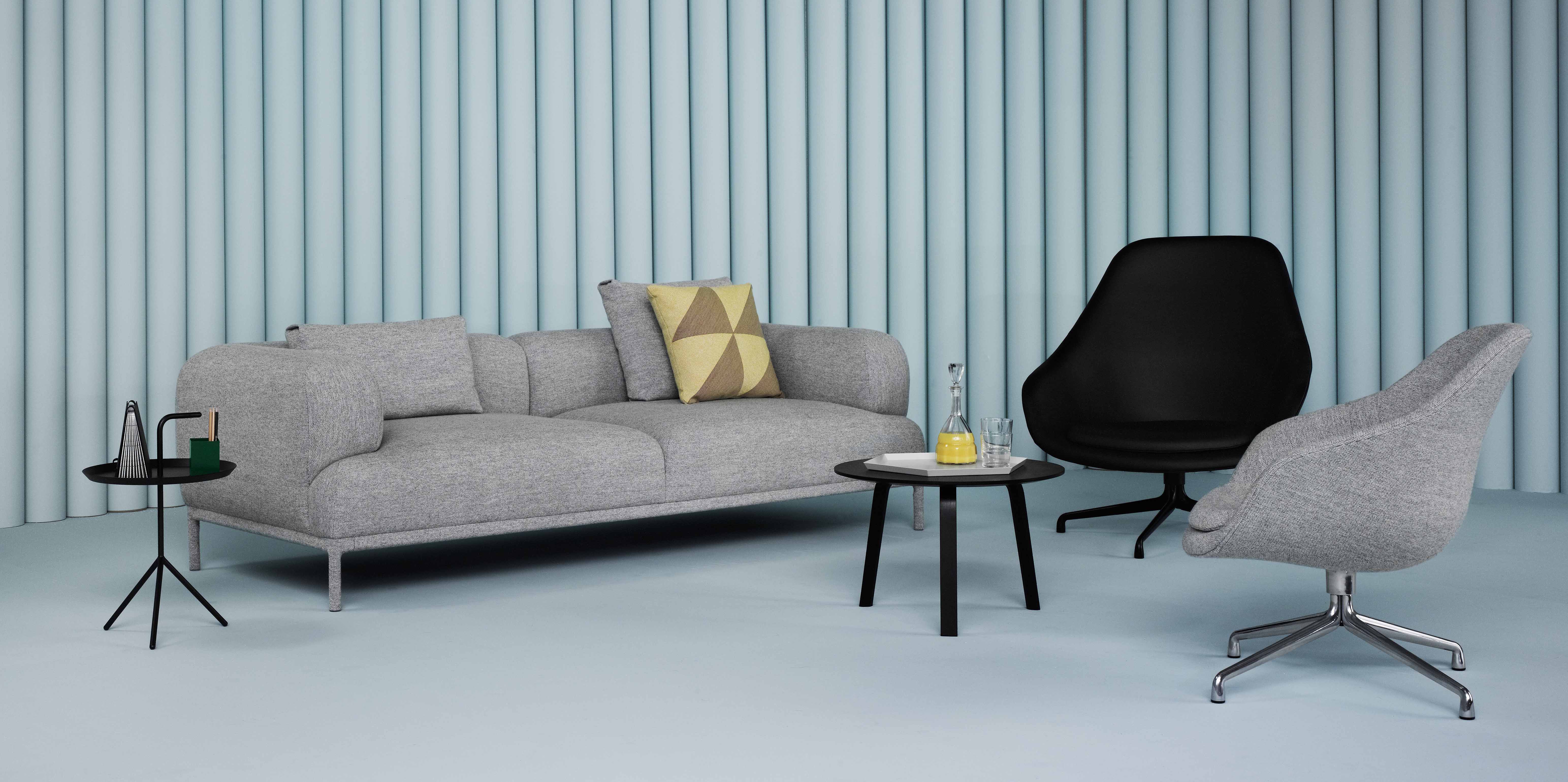 Hay - about a lounge